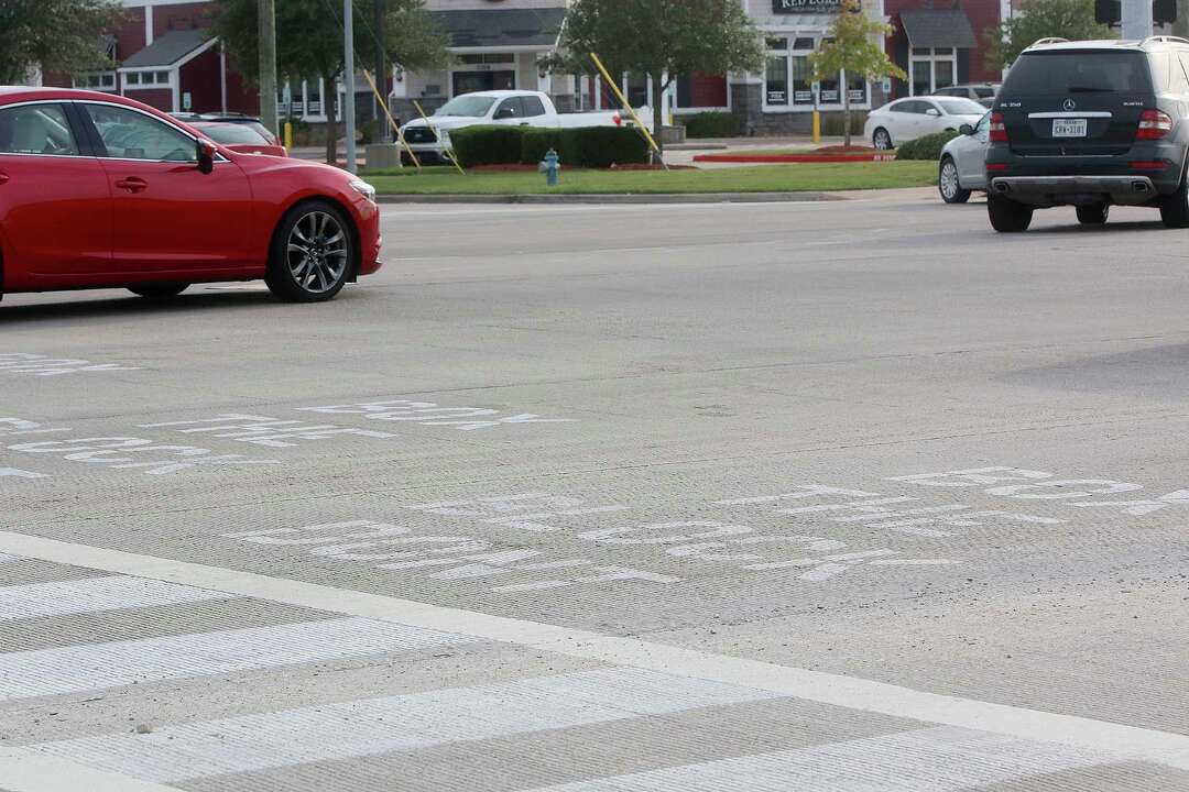 Pearland targets blocked intersections