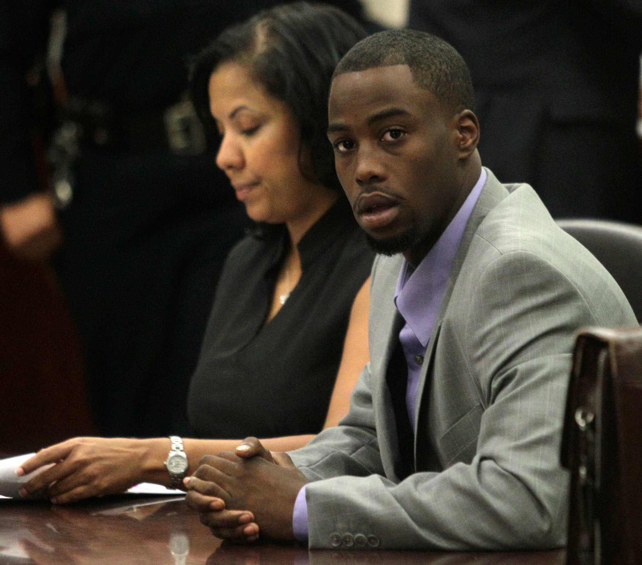 Judge dismisses Holley civil rights suit against city