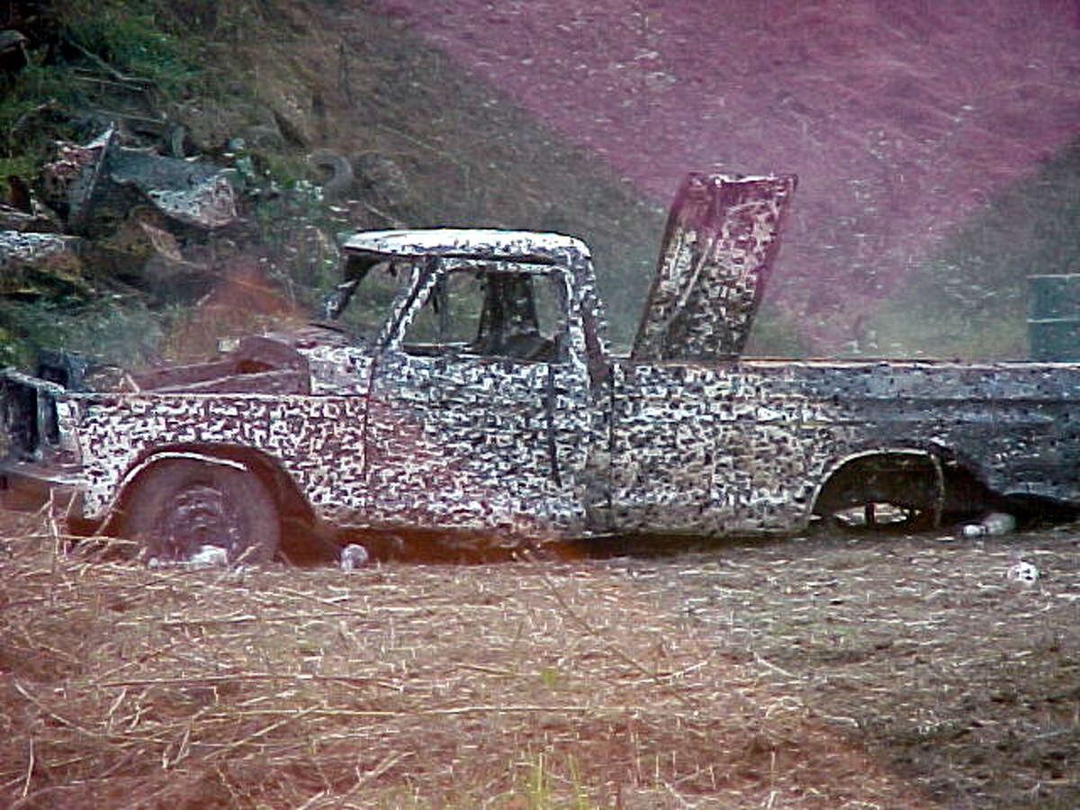 Gun enthusiasts fire 50,000 rounds in 15 minutes at Machine Gun Shoot ...