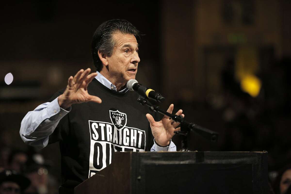 Oakland wants to keep Raiders – but not at any price