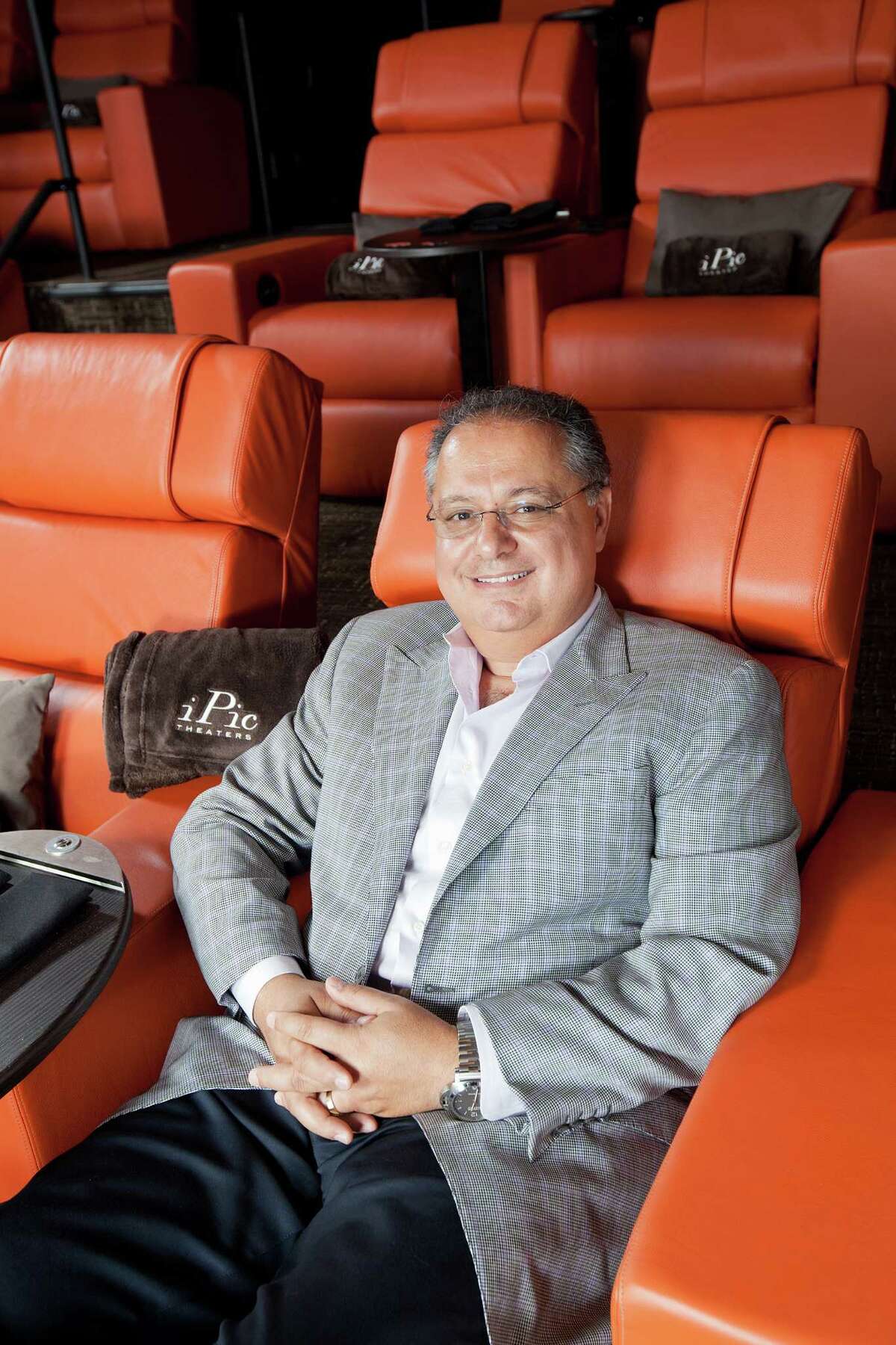 iPic, Houston's newest luxury movie theater, opens its doors in the ...