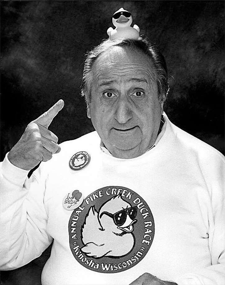 Al Molinaro, character actor known for ‘Happy Days,’ dies - SFGate