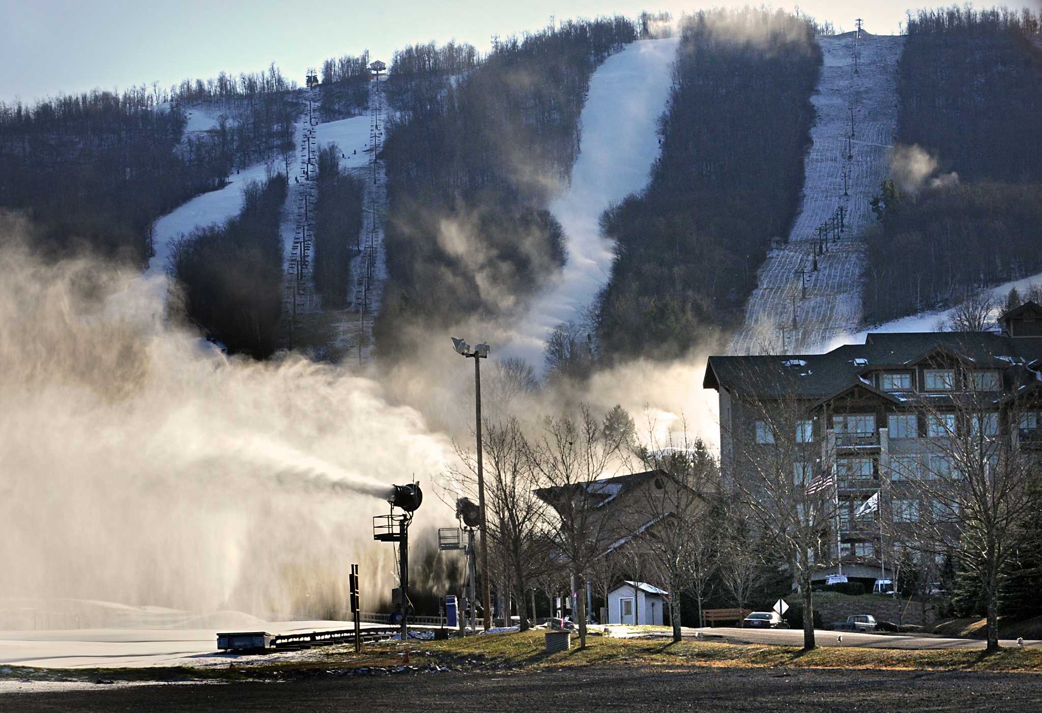 Windham Mountain expects no new limits on public skiing