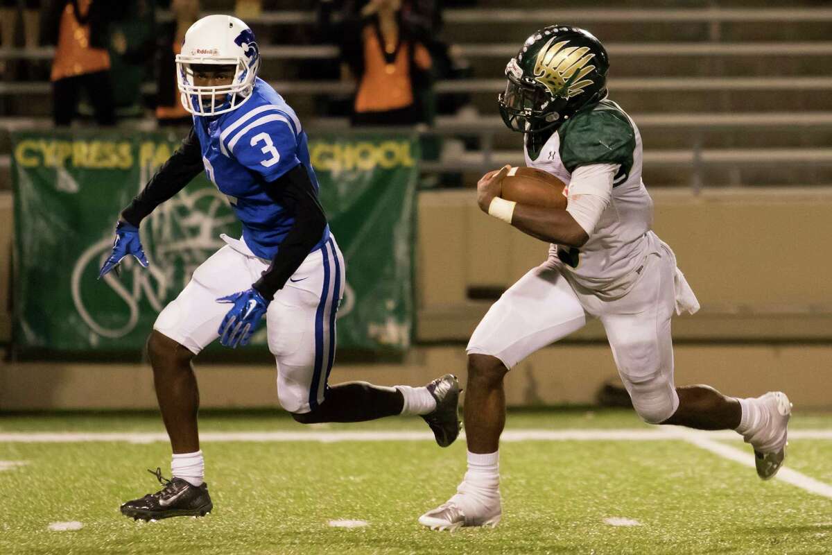 Late score sends Cy Falls past Cy Creek