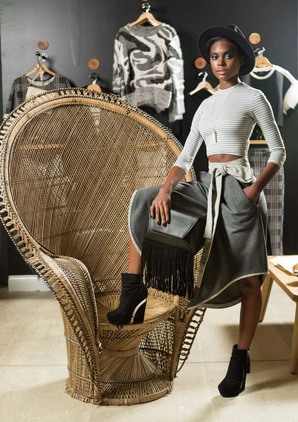 'Project Runway' winner brings talents to South Texas