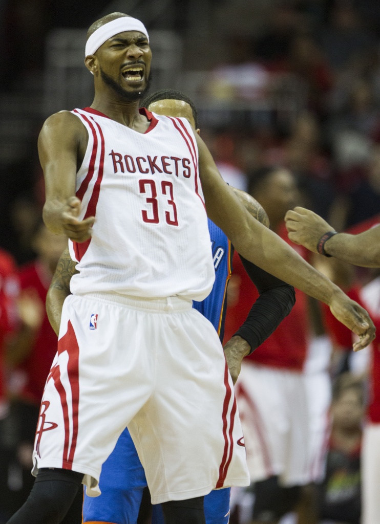 Foul on Rockets' Corey Brewer ruled flagrant upon review