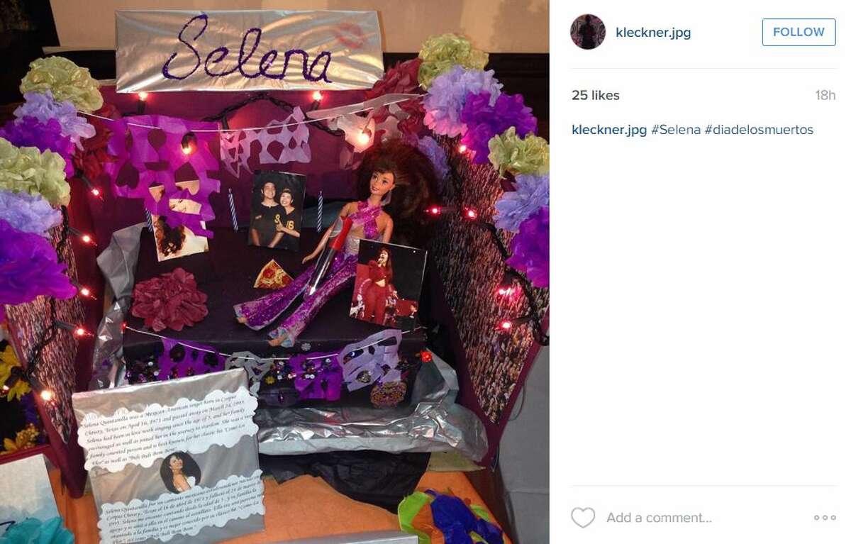 Today marks the 21st anniversary of Selena Quintanilla Perez's death in ...