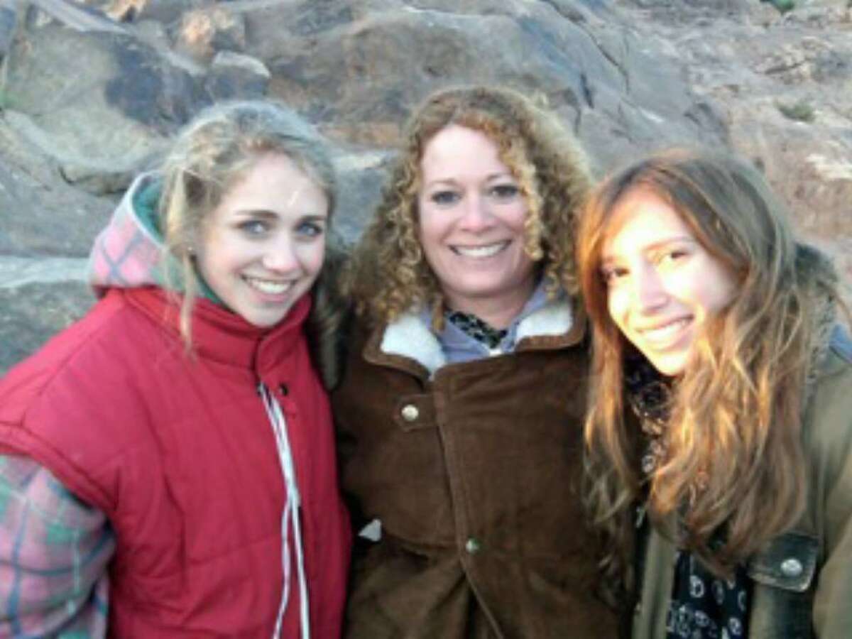 Jews prepare for Passover