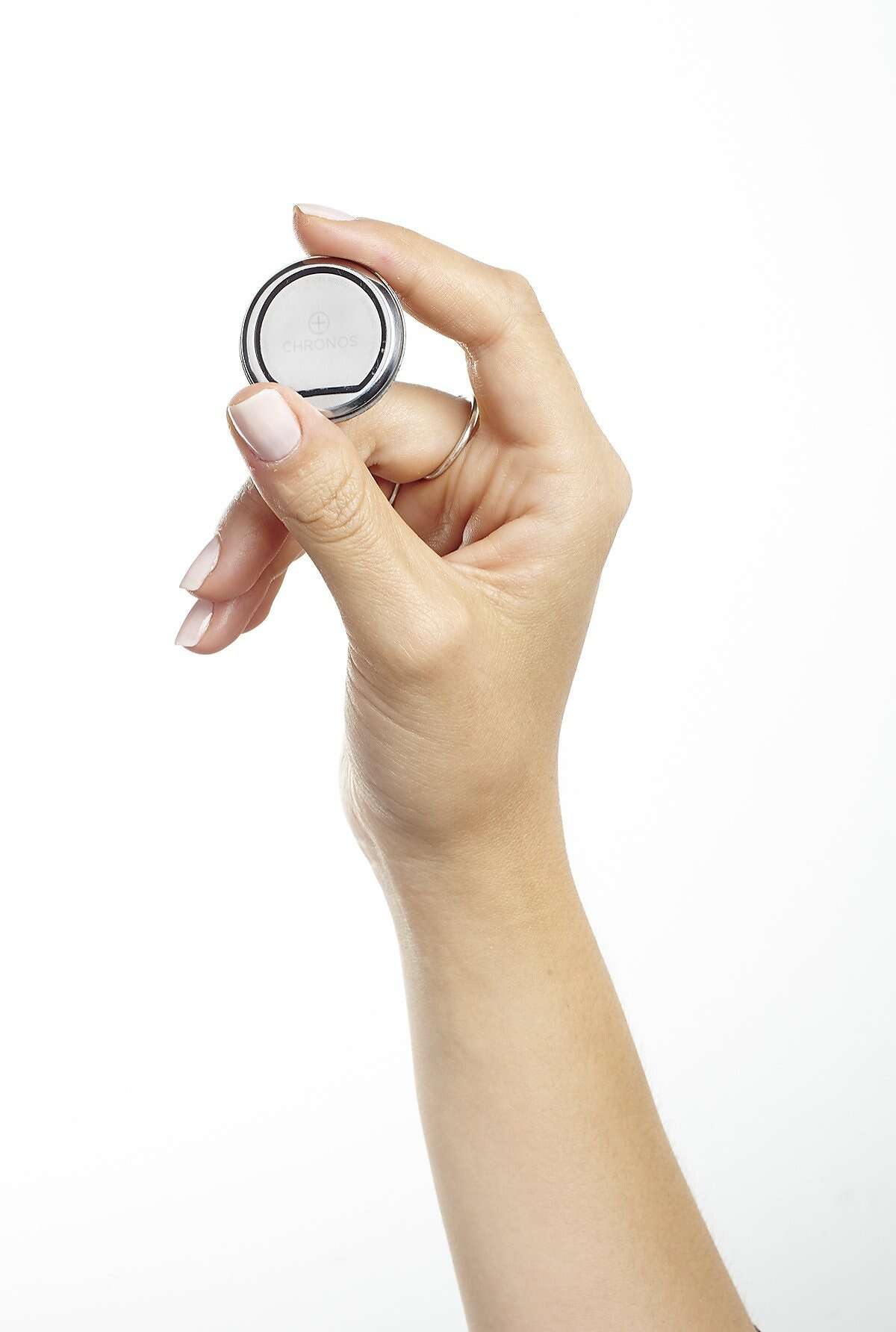 Chronos device turns any watch into a smartwatch