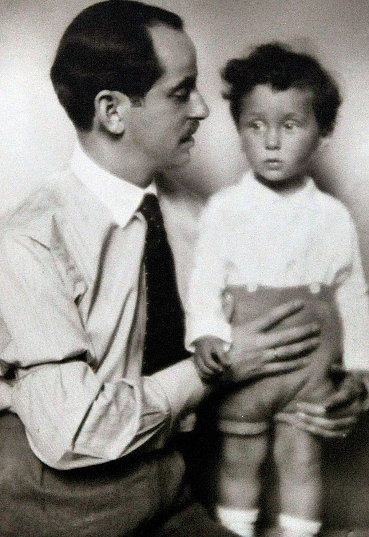 Stamford man remembers Kristallnacht: ‘clump of Gestapo boots’