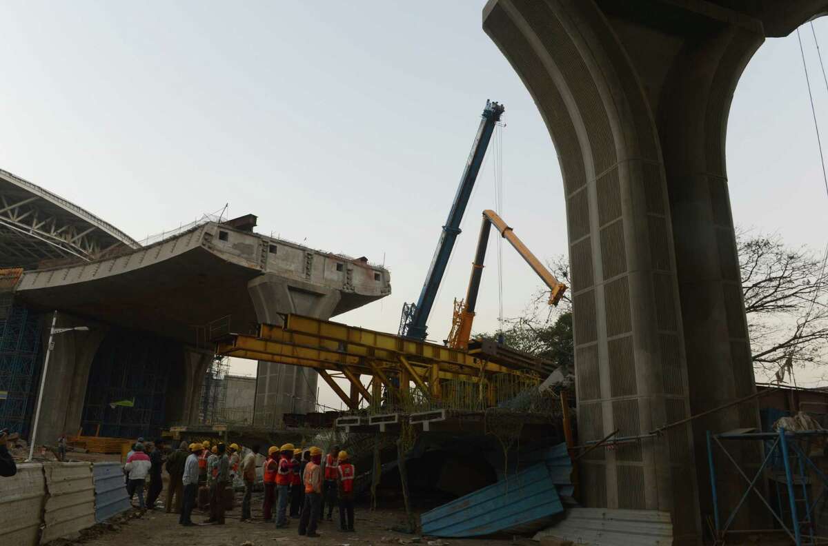 A Tacoma Narrows 'Galloping Gertie' bridge-collapse surprise, 75 years ...