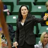 Jennifer Azzi steps down as USF women’s basketball coach - SFGate