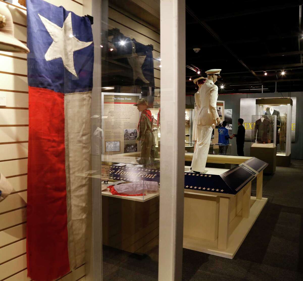 Exhibit honors Texans’ role in World War II
