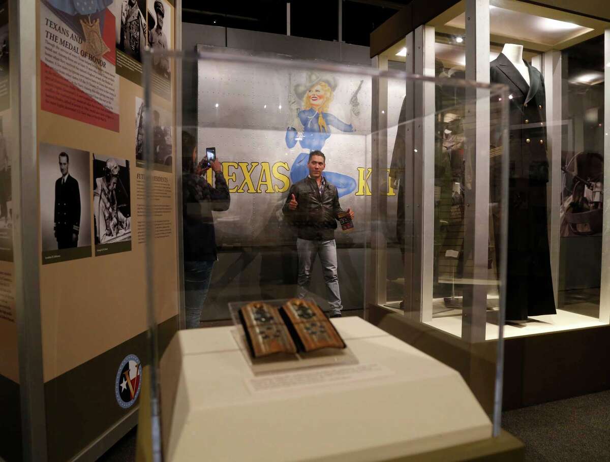 Exhibit honors Texans’ role in World War II