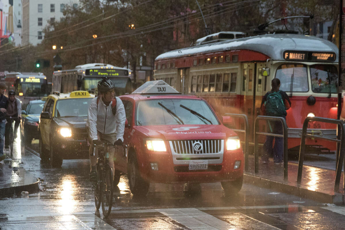 Thunderstorm in Bay Area means snow in the Sierra