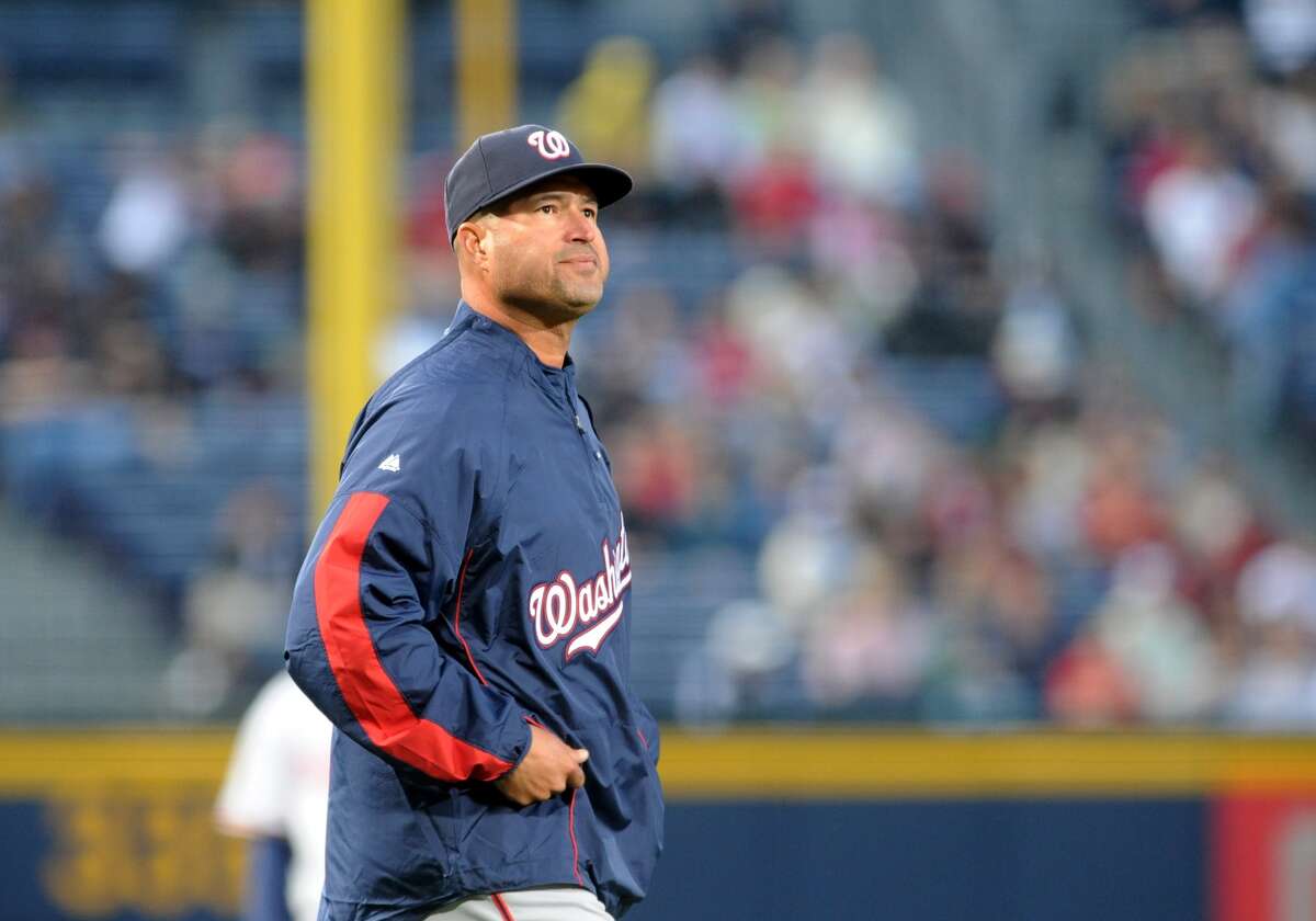 Report: Seattle Mariners to hire Manny Acta, former manager, as third ...