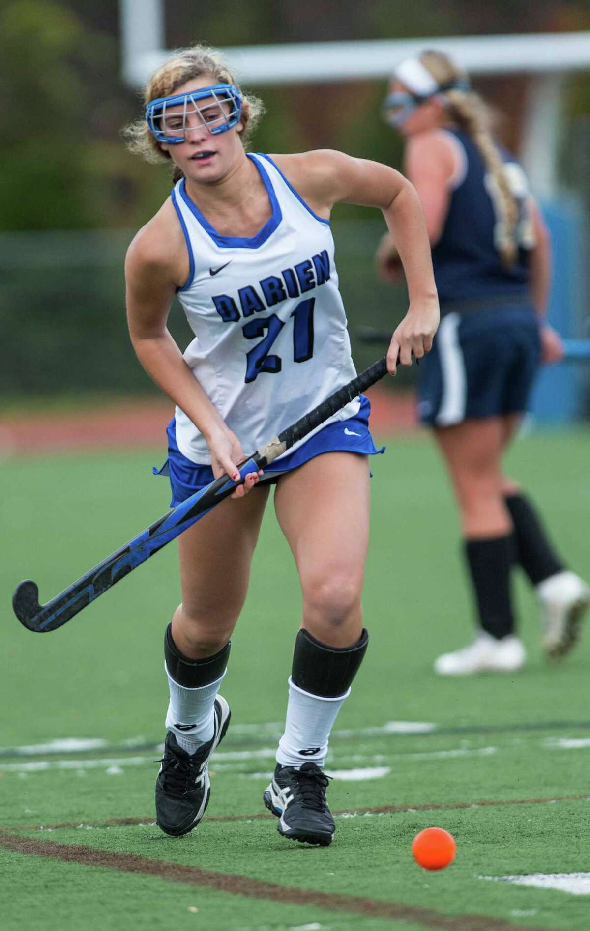 Darien field hockey takes state opener