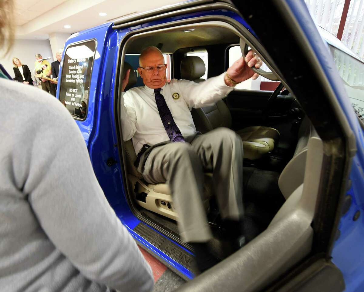 Sunnyview Hospital debuts rehab car designed by former patient