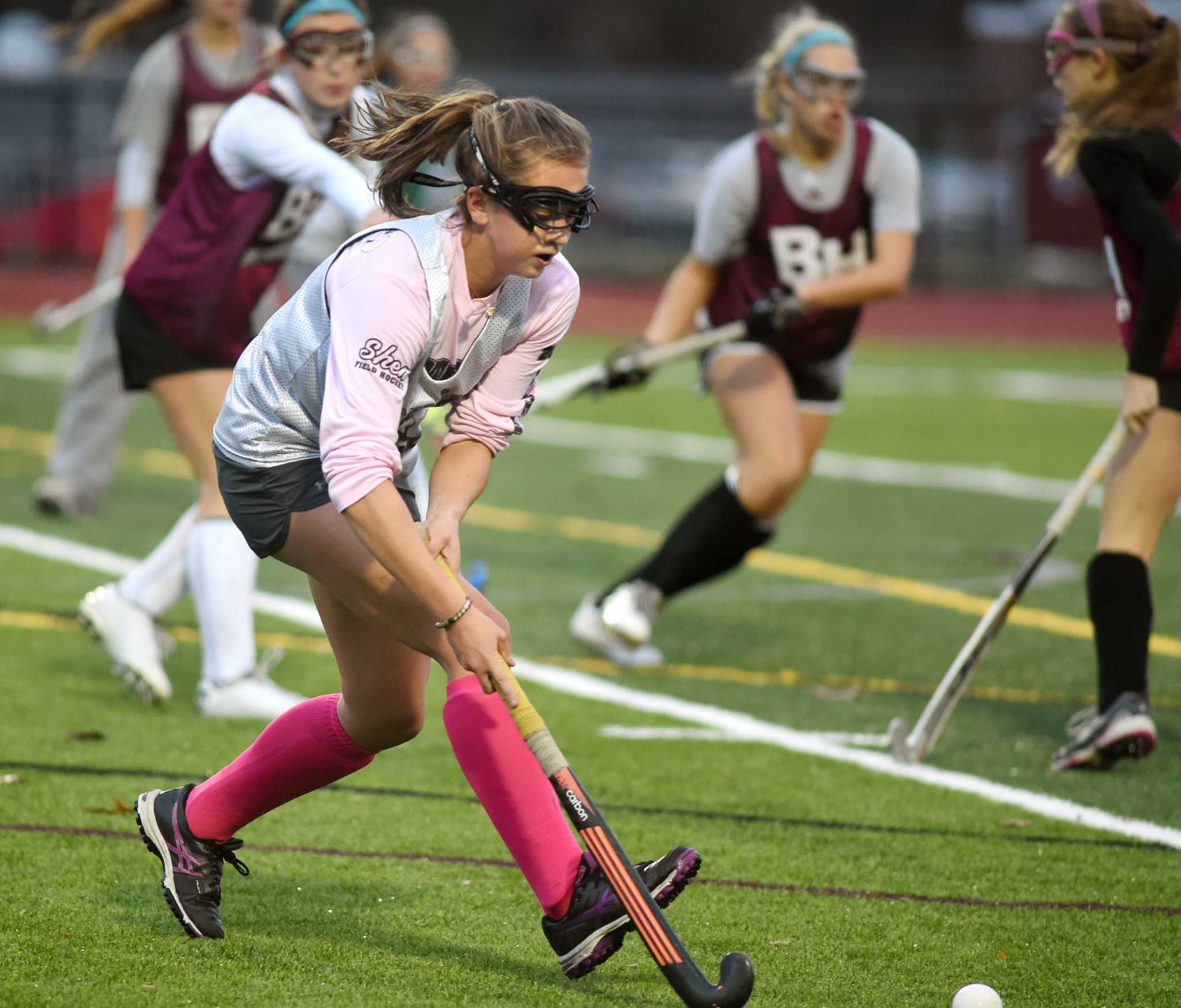 Emily Fraser hopes to lead Shen to state field hockey title