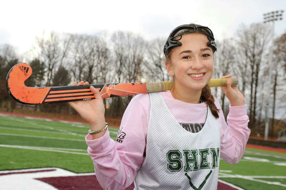 Emily Fraser hopes to lead Shen to state field hockey title