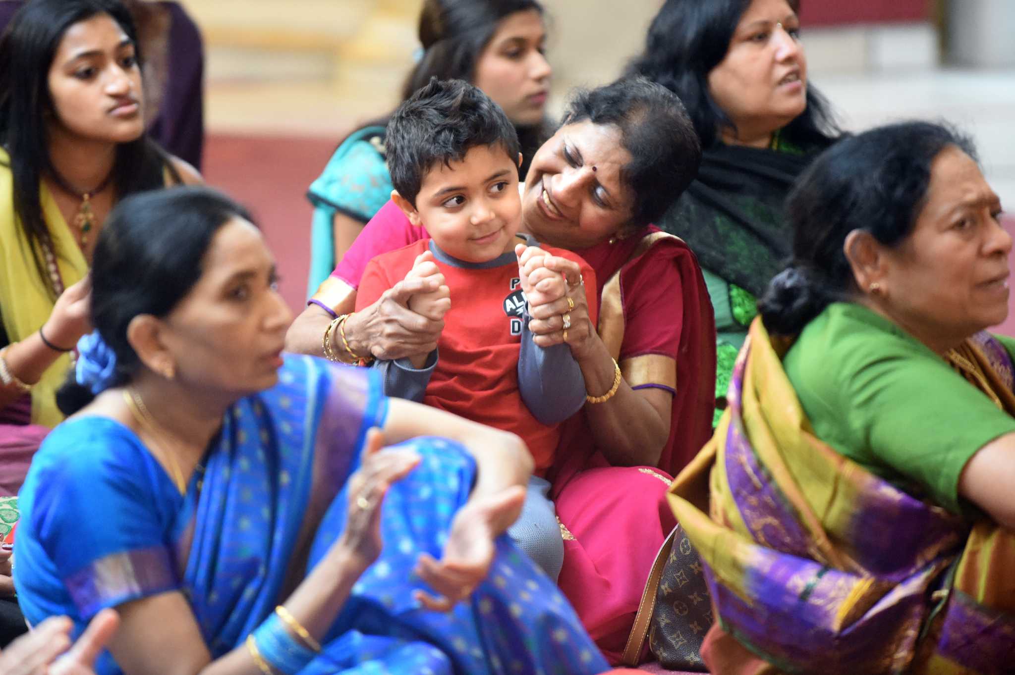 Photos: Grand Diwali celebration