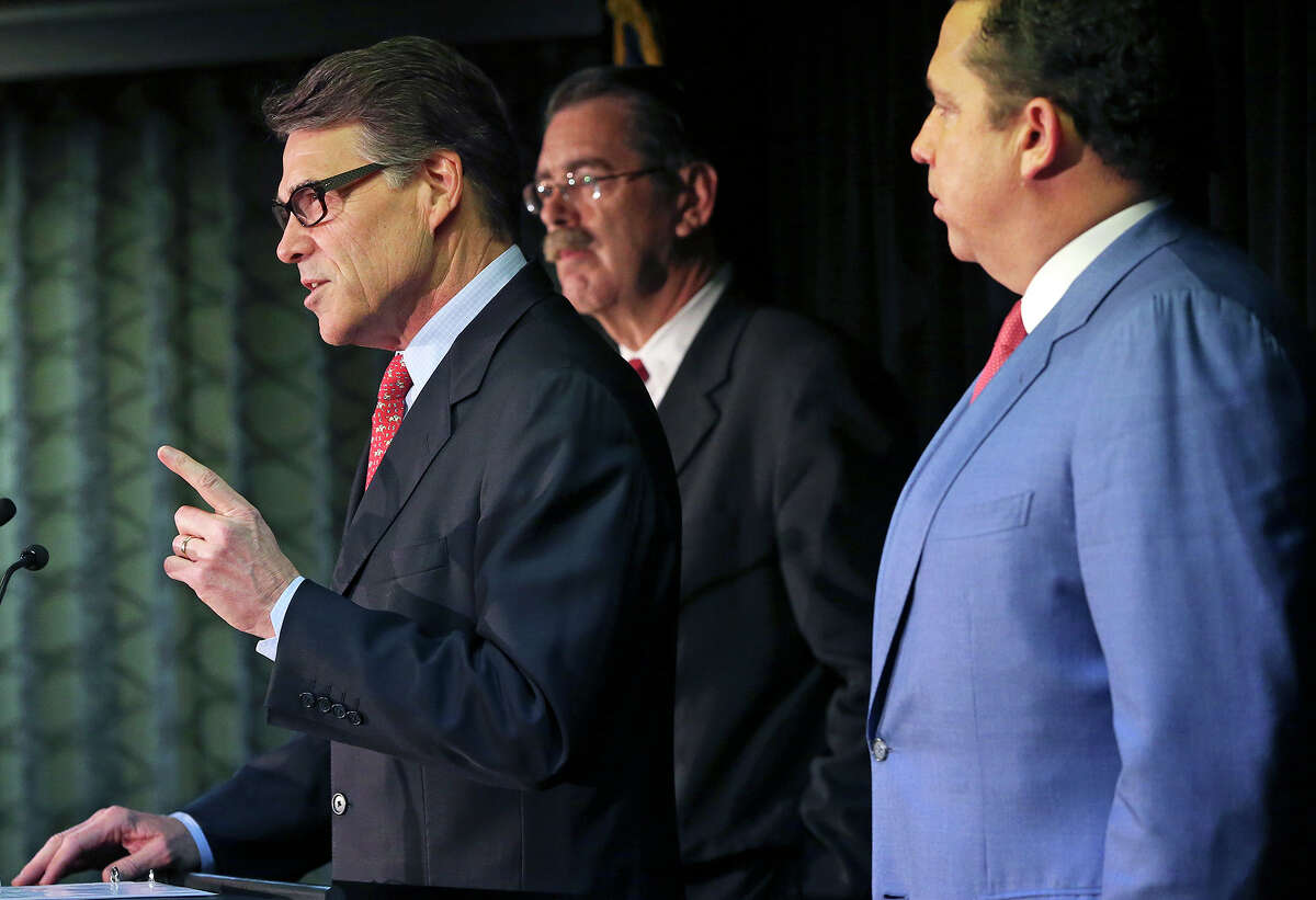 Former Gov. Perry’s future on the line as criminal court hears arguments