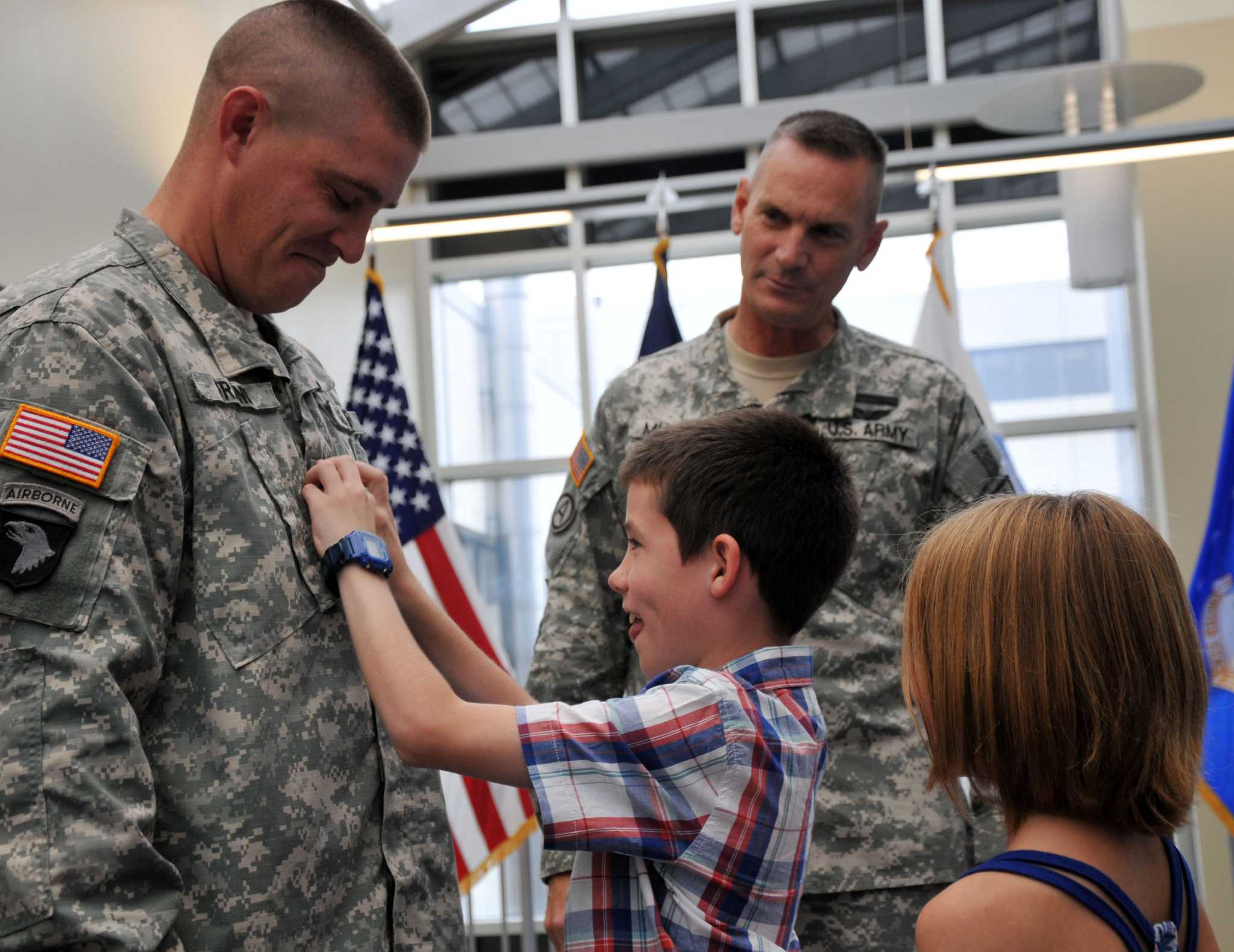 War veteran takes command of headquarters battalion