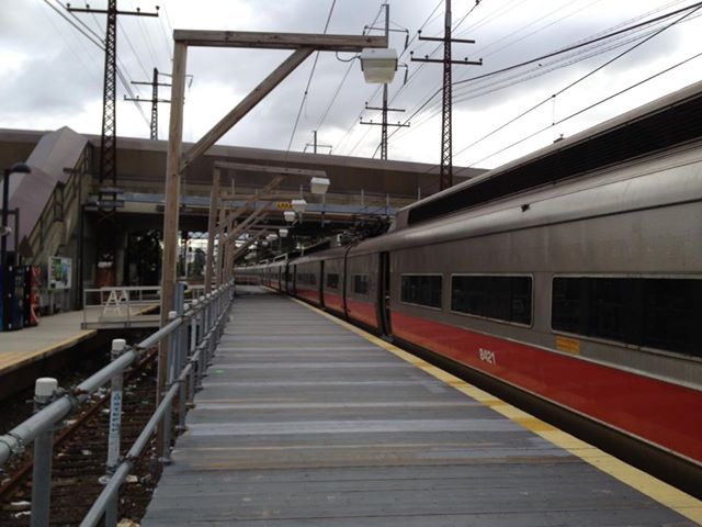 Metro North returns Waterbury Line transfer point to Bridgeport