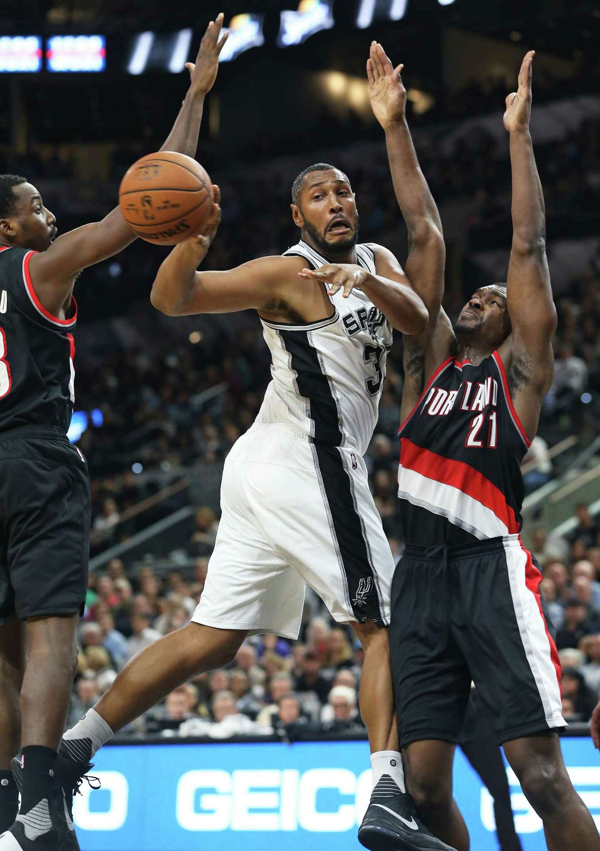 Spurs’ Bonner dishes on Big Red, barbacoa, the Bonner Bottle