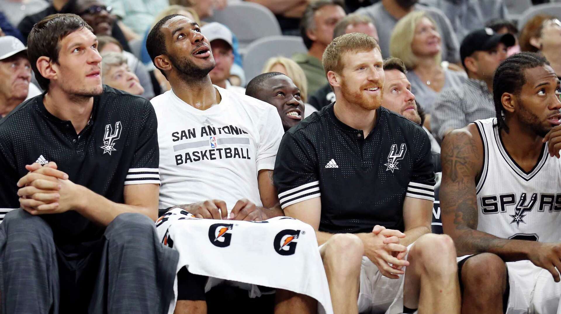 Spurs’ Bonner dishes on Big Red, barbacoa, the Bonner Bottle