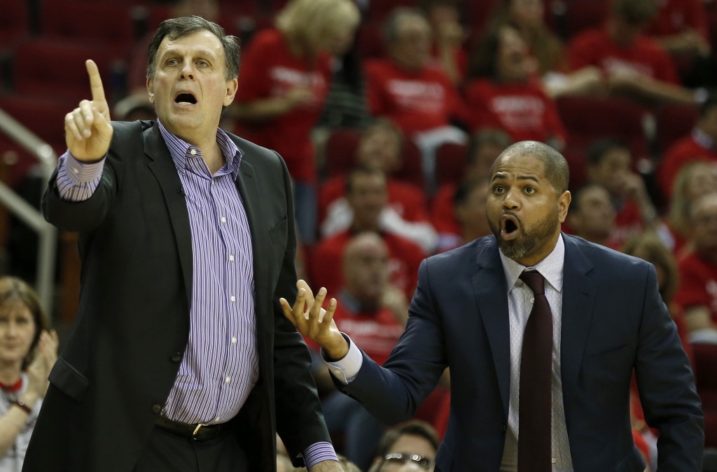 'A natural leader,' Bickerstaff takes over Rockets