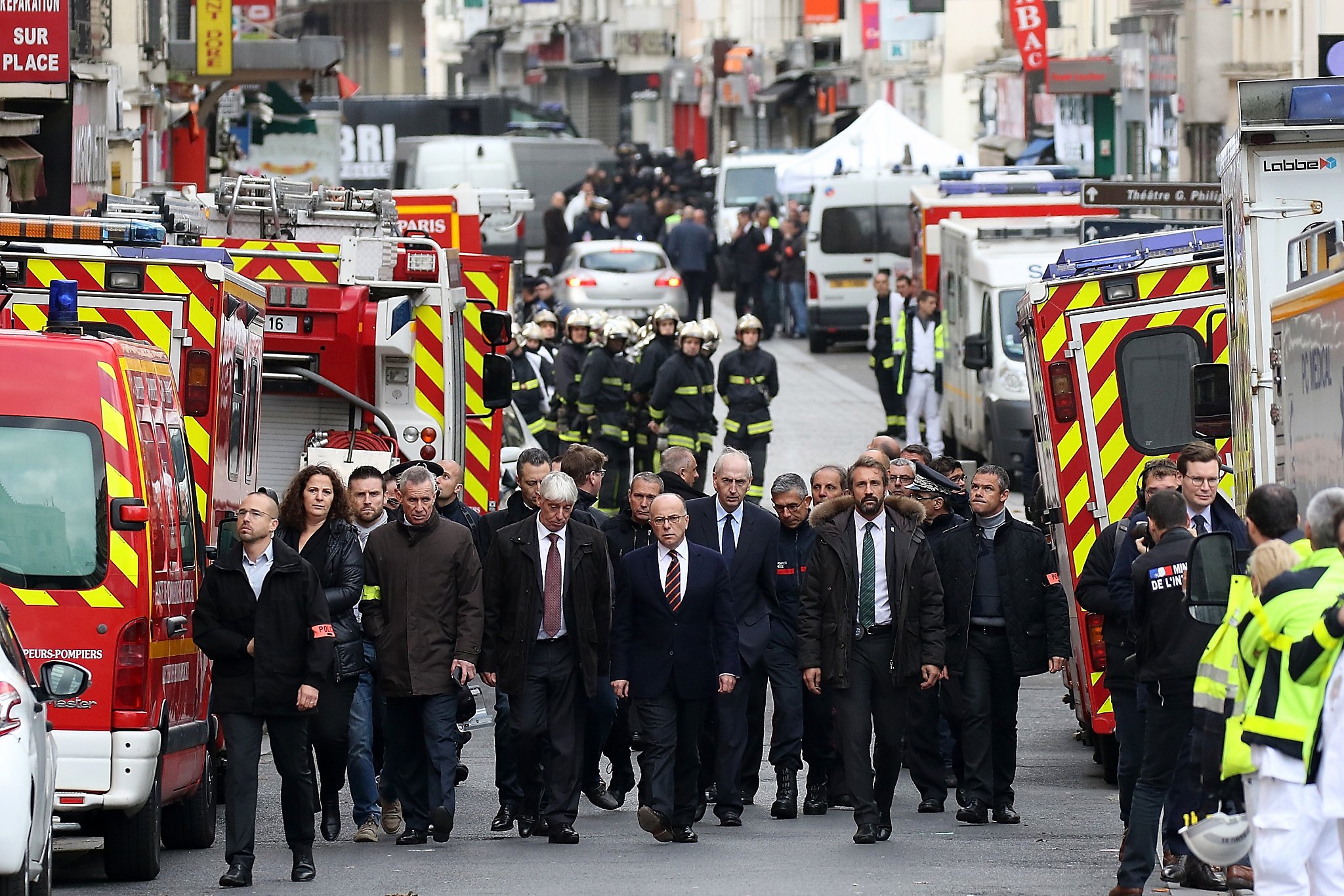 Police raid suspected terrorist hideout near Paris