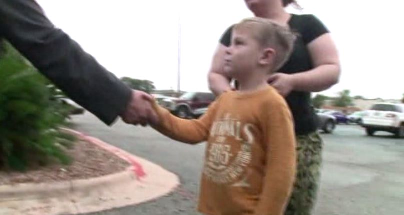Texas boy empties piggy bank to help vandalized mosque because 'all ...