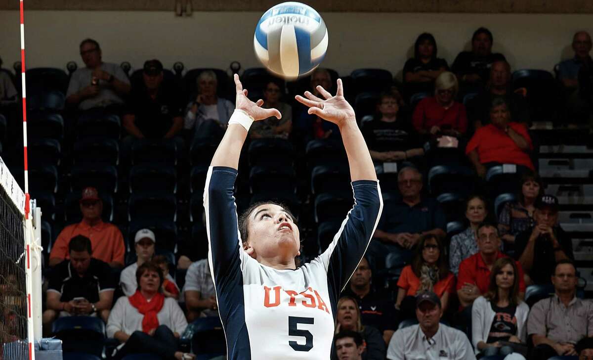 Western Kentucky, UTSA favored in C-USA volleyball
