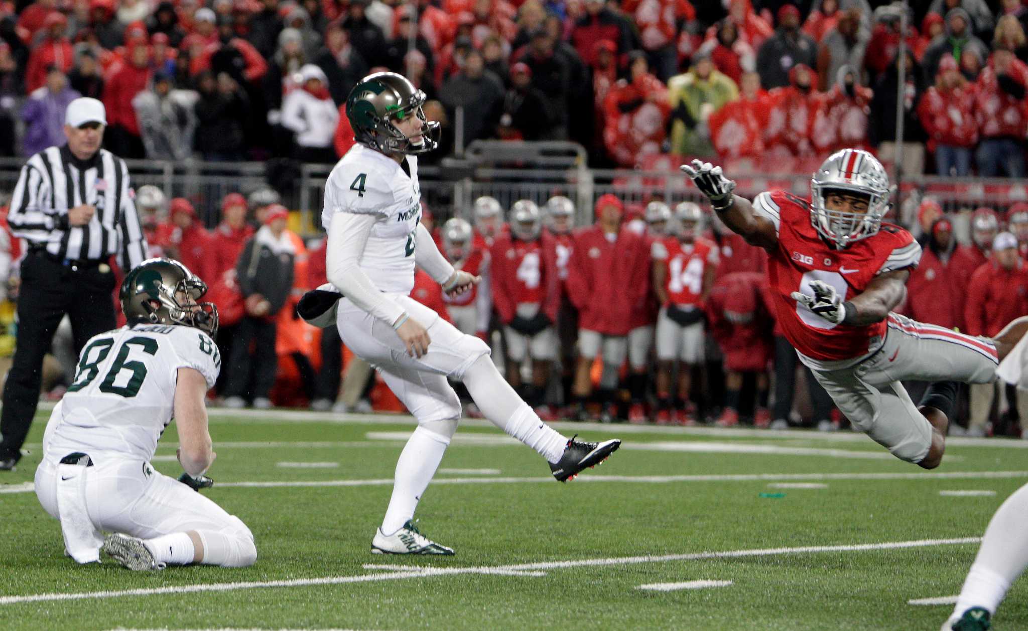 Spartans beat Buckeyes