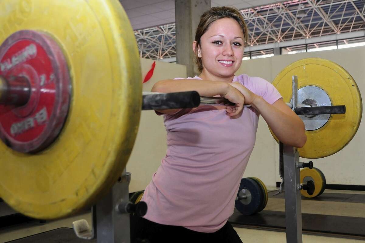 Mexico's female weightlifters