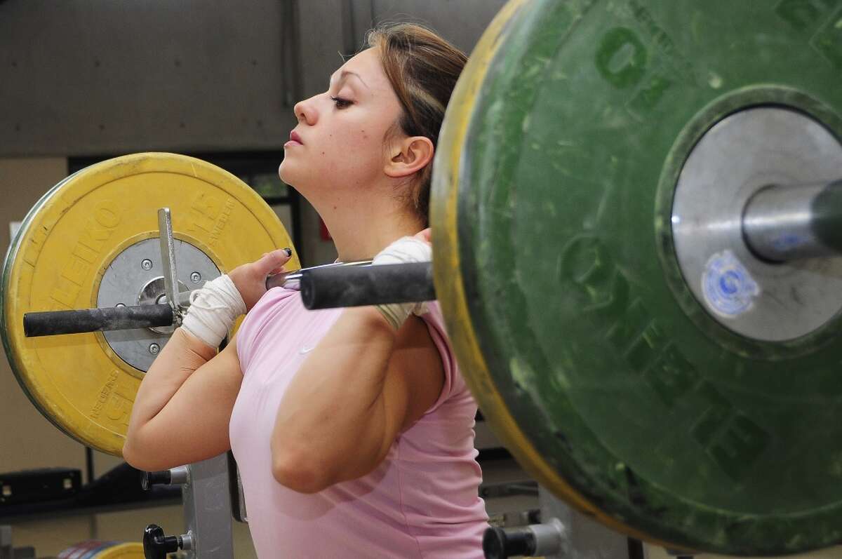 Mexico's female weightlifters