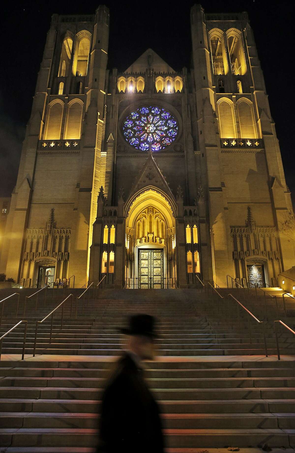 Grace Cathedral’s neighbors beam as rose window lights up