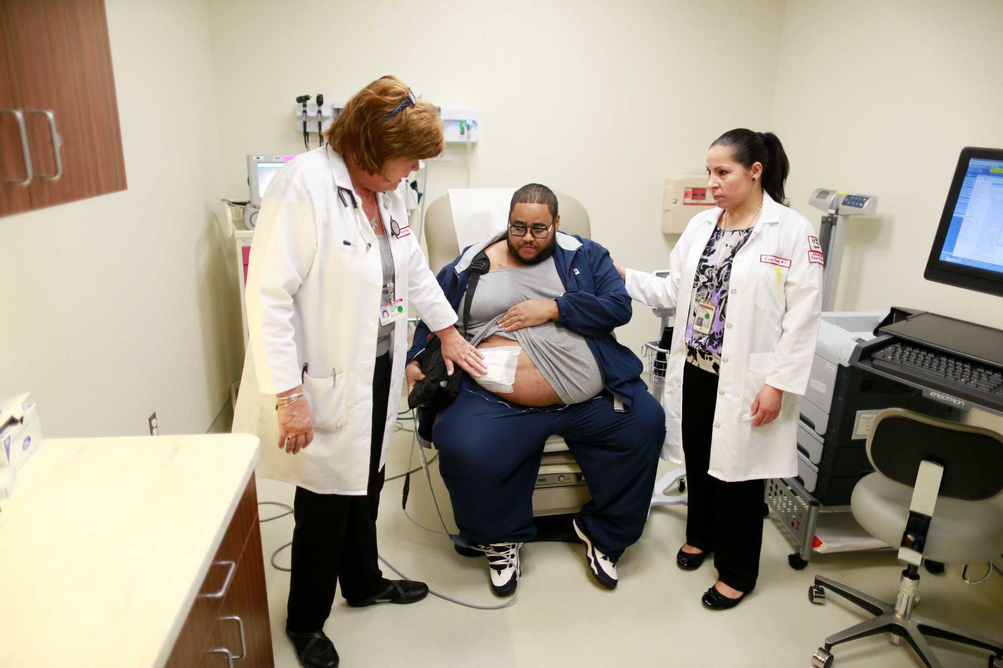 Risky procedure saves obese man’s life