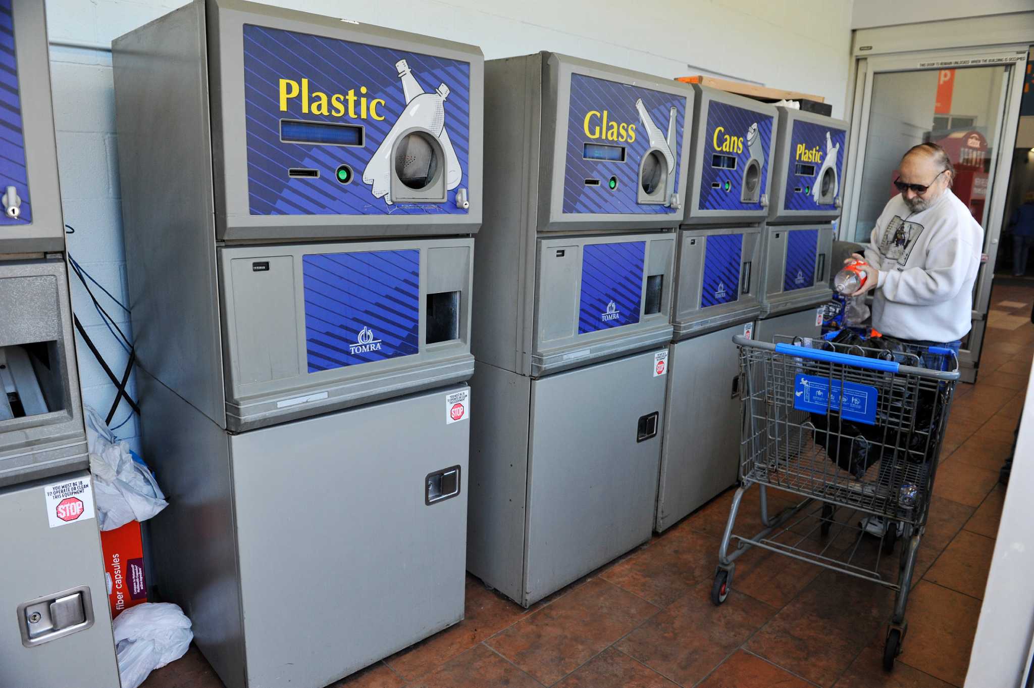 Fired Walmart worker gains labor support as boycott looms