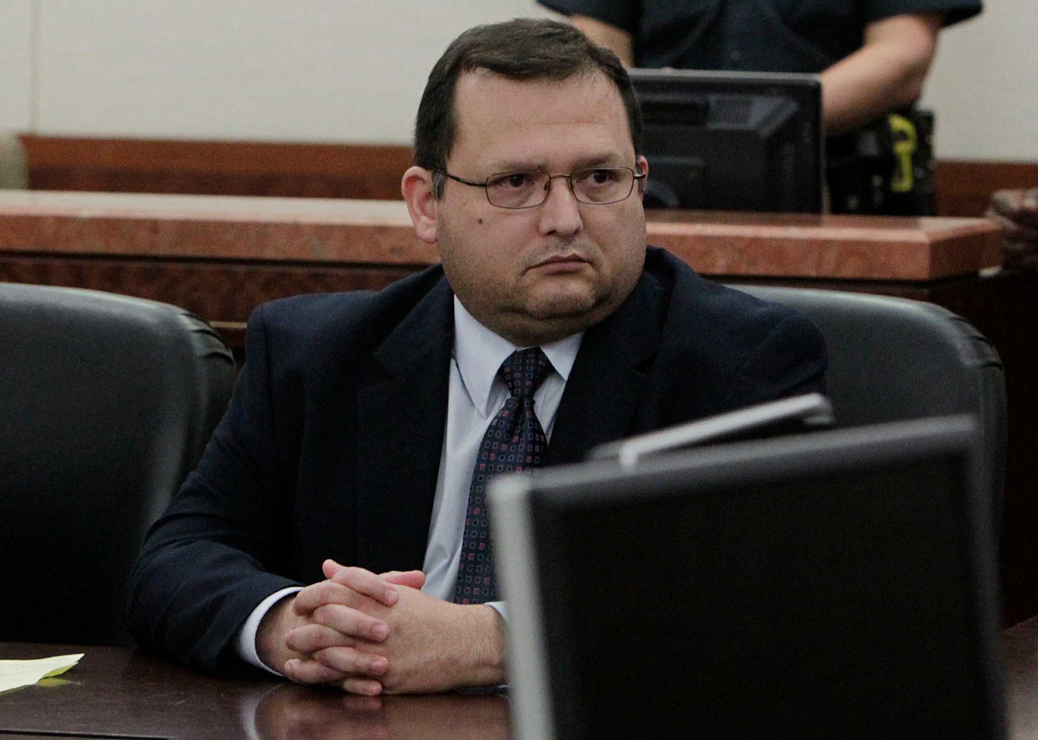 Man gets life sentence in shooting death of neighbor