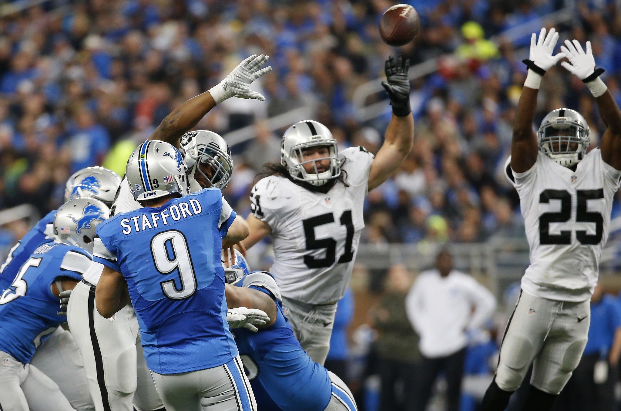 Raiders’ Amari Cooper tries to hang on to fine rookie season