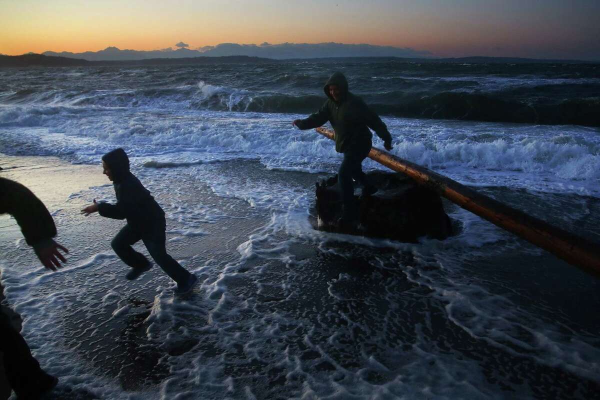 Super-low tides are coming to the West Coast starting next week. Here's ...