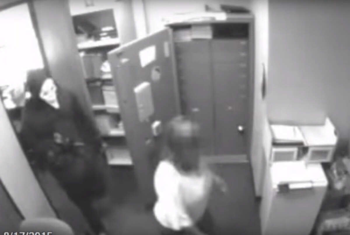 Armed bank robber in 'Scream' ghostface mask hits four Houston banks