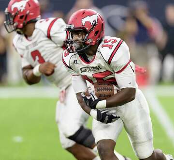 North Shore rallies to knock off Cypress Falls