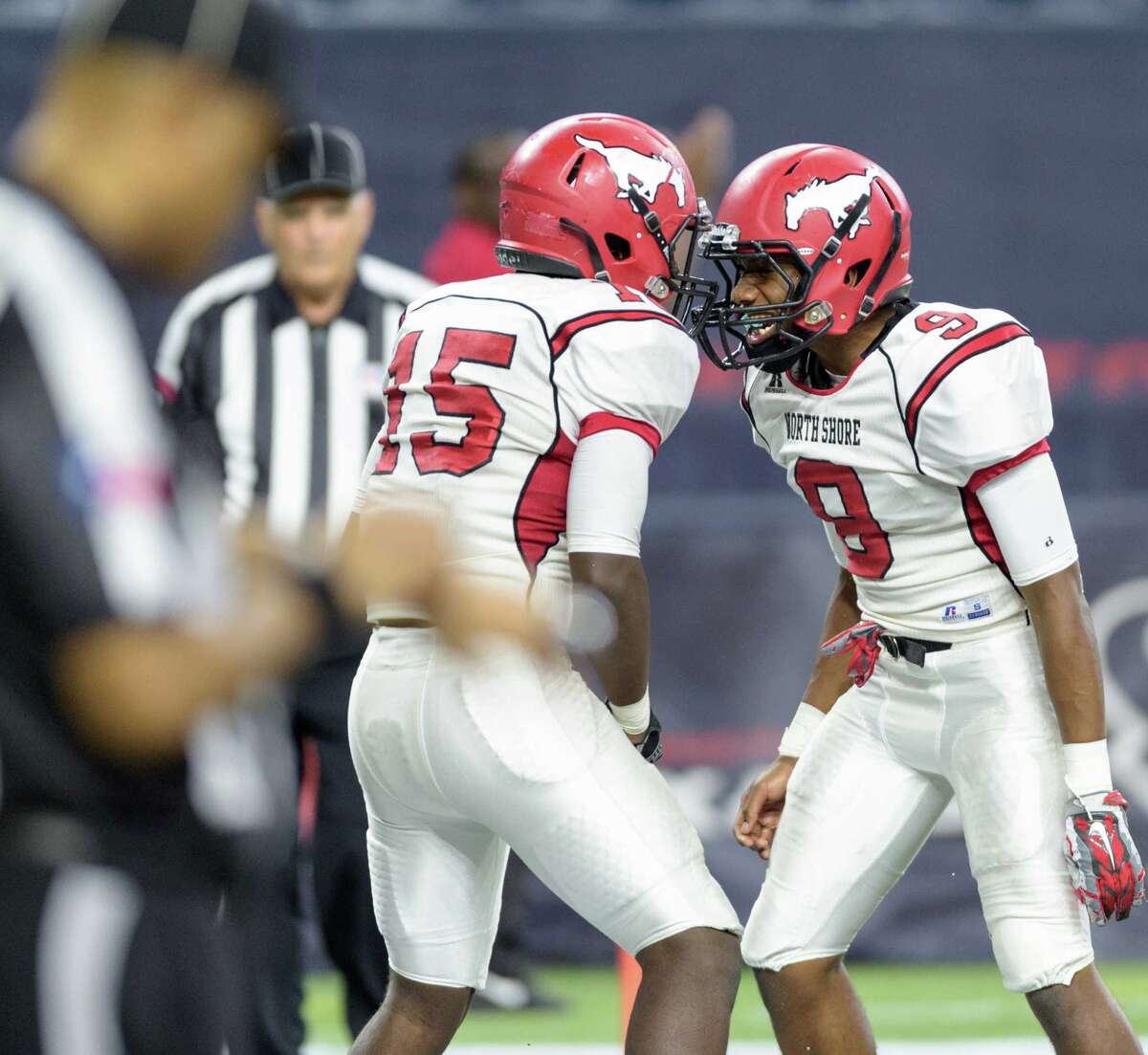 North Shore rallies to knock off Cypress Falls