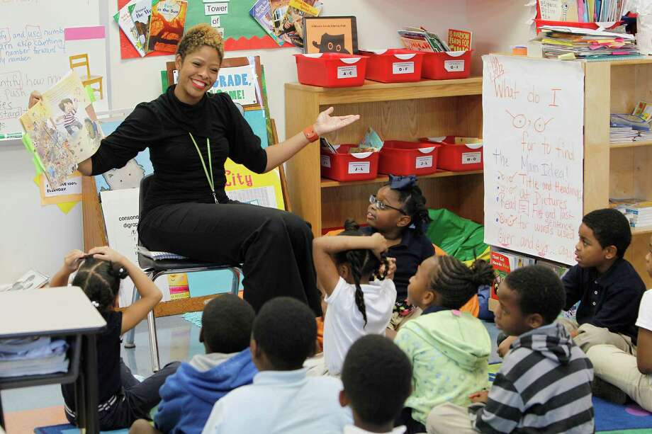 HISD reading initiative: Literacy by 3 at Mading Elementary School ...