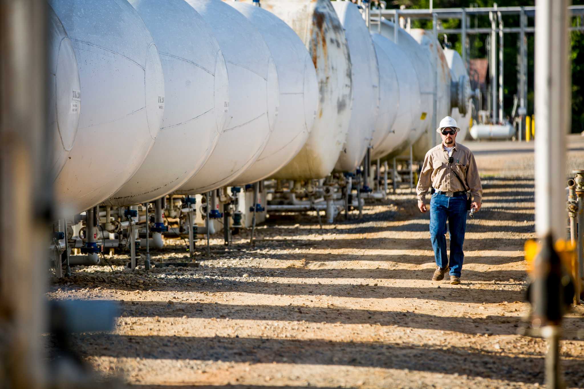 CenterPoint pipeline business buying Velocity Midstream for $442M