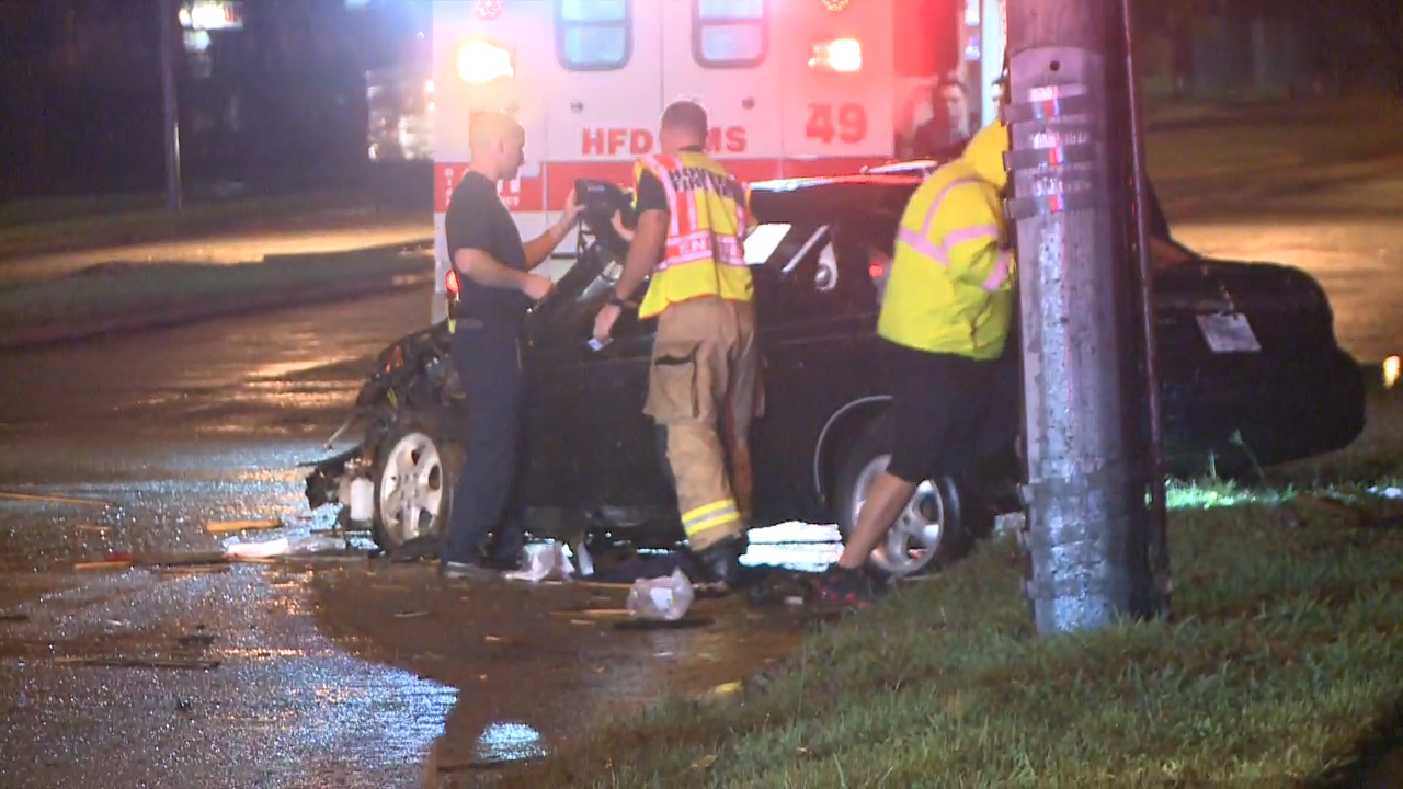 Photos: Multiple vehicles damaged in crash along Bingle Road in west ...
