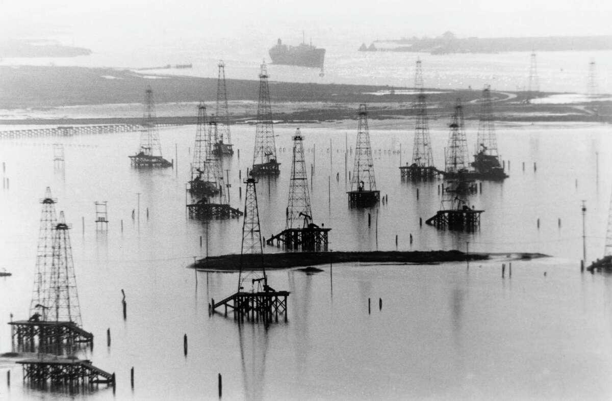 Historical photos show life during the oil boom in Texas